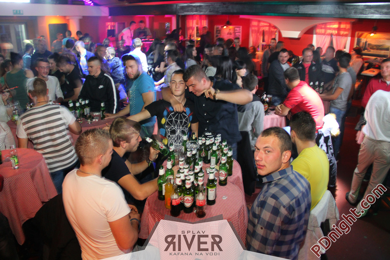 DJ Petar @ Splav River Prijedor, 04.11.2017. - PDnight.com - Noćni ...